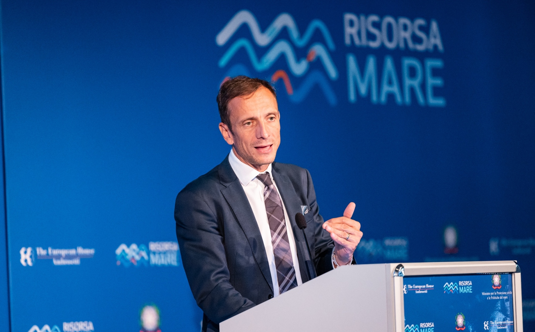 Fedriga: «Regia nazionale porti ma con autonomia delle Autorità ...
